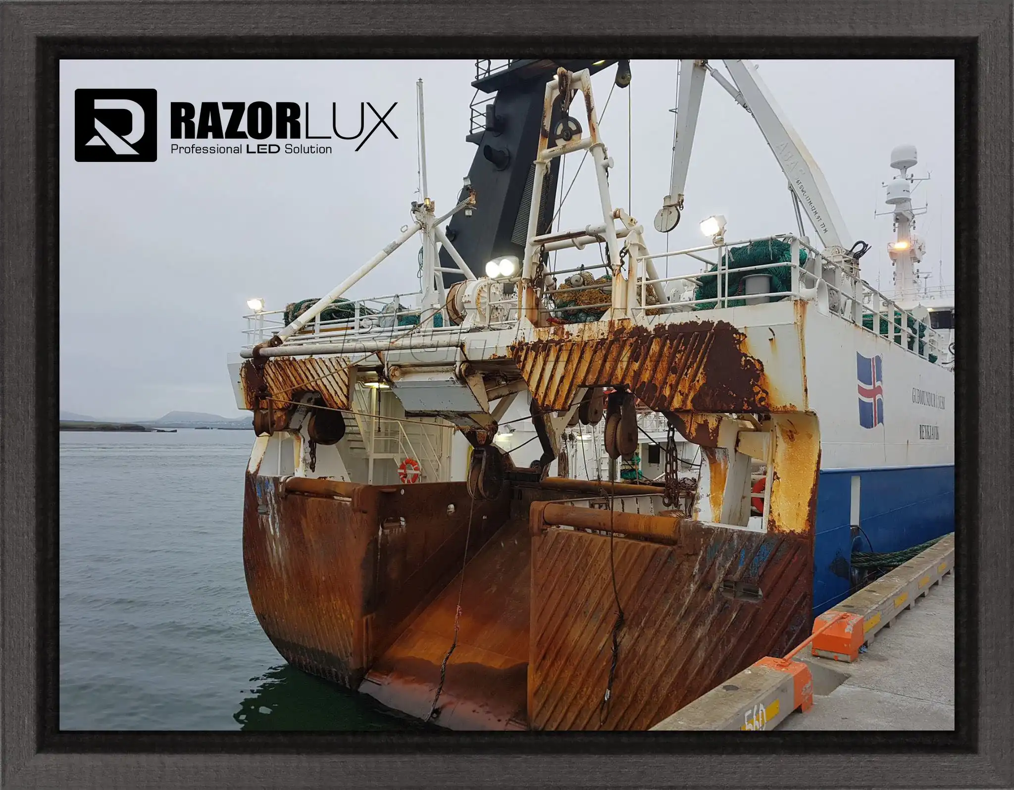 How to Select Your Own Marine LED Lights? - Razorlux